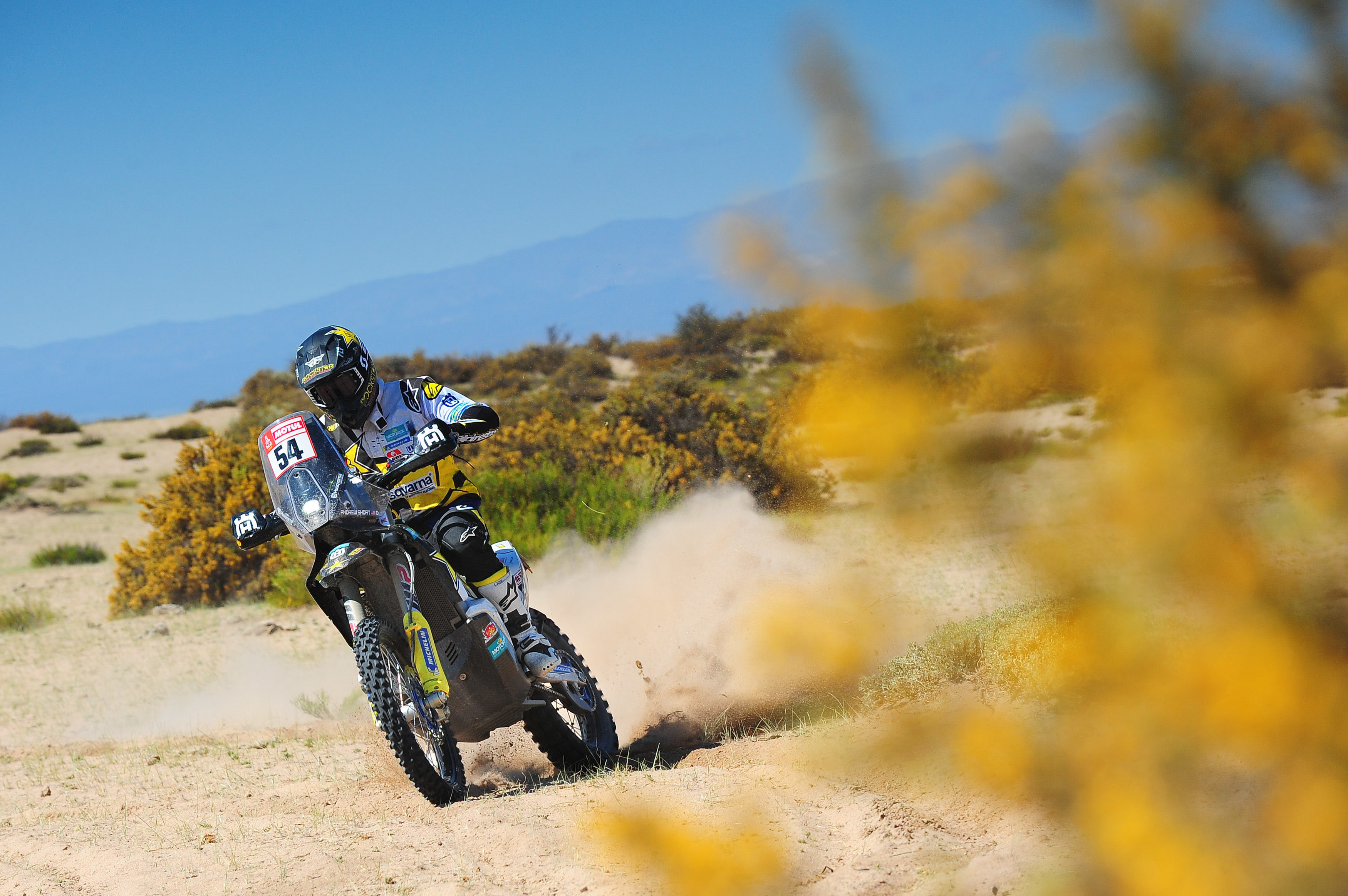 Quintanilla & Short Inside the Top Six on Dakar Rally Stage 10