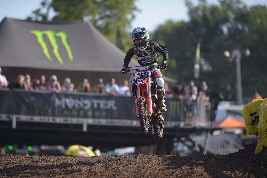 Title Fights Take Shape After Third Day of Action at AMA Amateur ...
